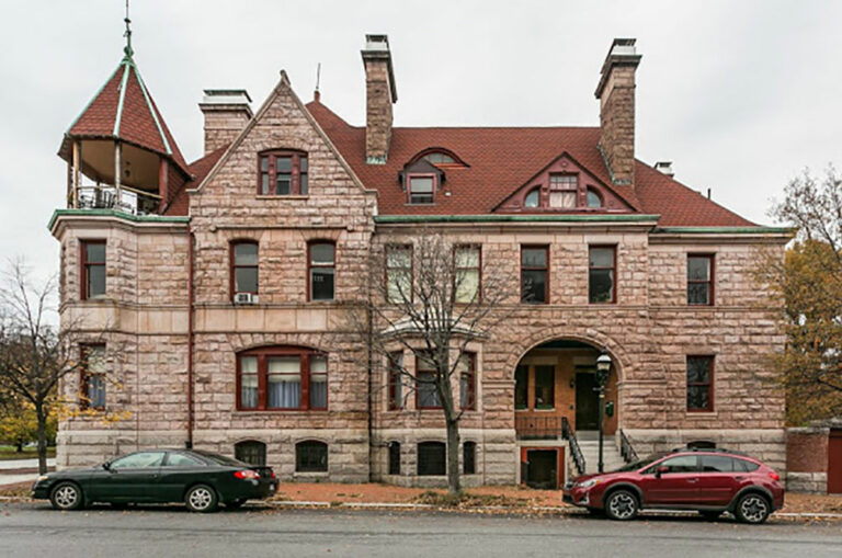 Filled with Characters | Hawley-Hutzler | Encore Sustainable Architects